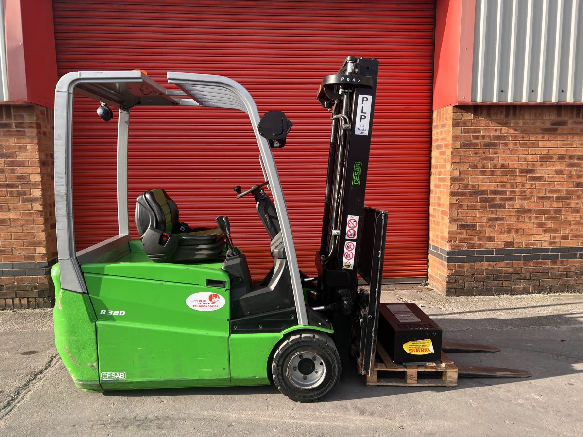 P0943 - Cesab B320 - PLP Lift Trucks